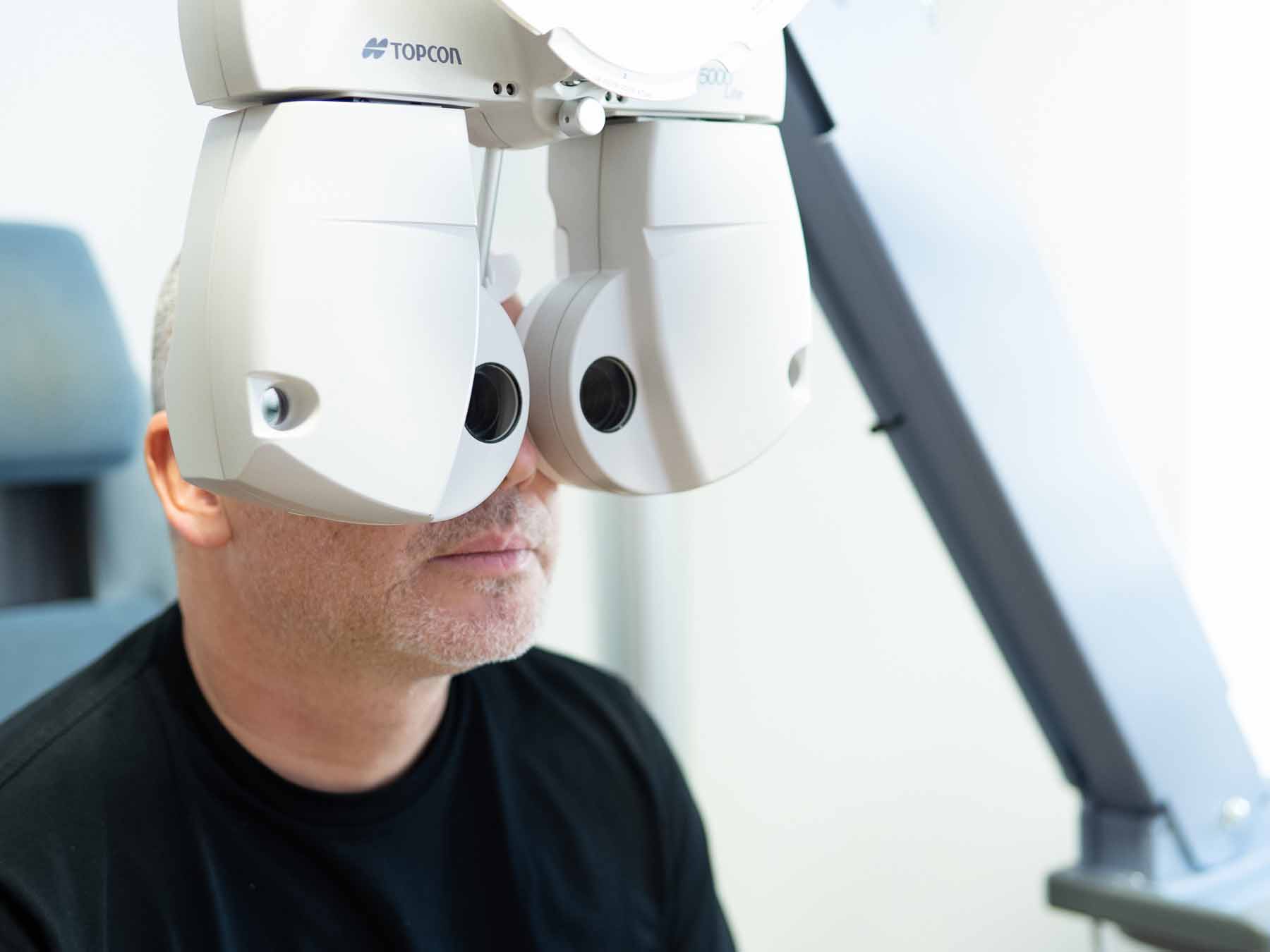 Dioptrija in vid | Očesni center Morela